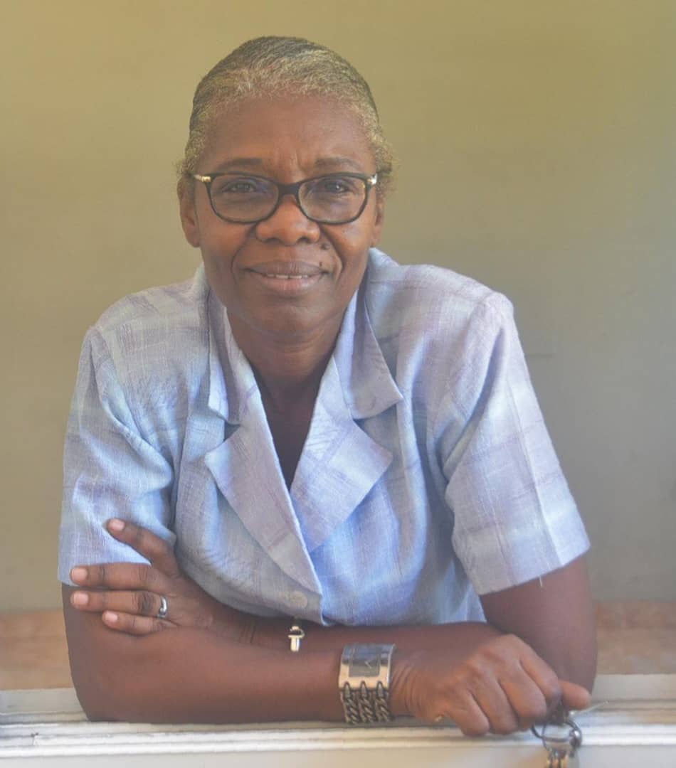 Carline JOSEPH DUVAL – N'oublie pas de faire du bien autour de toi car ...